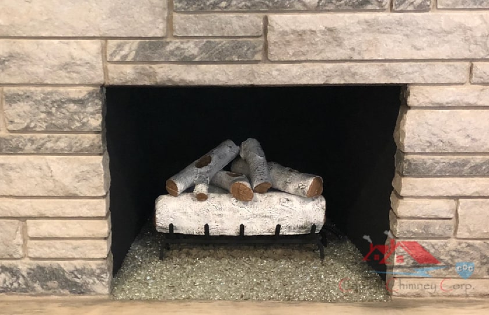 5 Benefits Of Gas Log Fireplaces | Capital Chimney Corp